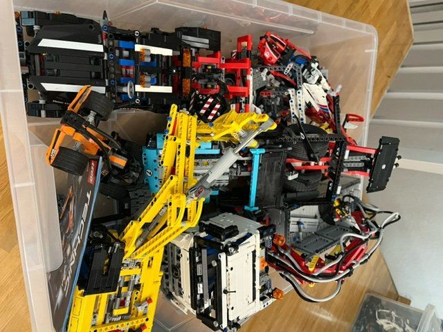 Kiste voll Lego Technik Sets >8 Kilo | Kaufen auf Ricardo