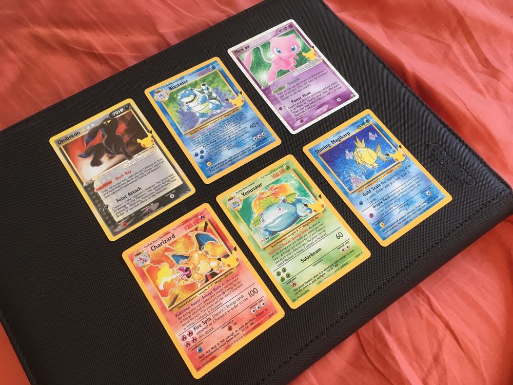 Master set de la série Célébration (Charizard/Umbreon...) (Neu (gemäss ...