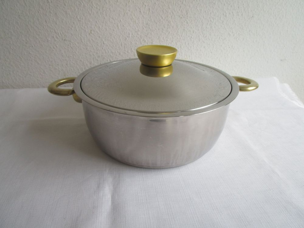 Kuhn Rikon Kochtopf mit Deckel, o.Deckel 10 cm hoch (Gebraucht) in Binningen für CHF 75 – mit ...