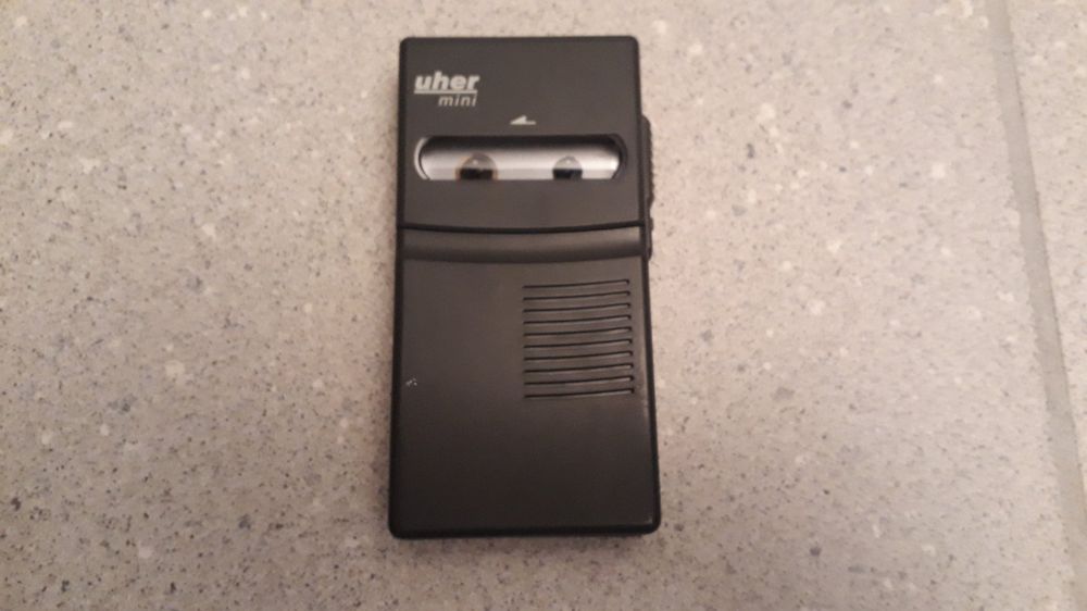 Uher Mini Diktiergerät/Aufnahmegerät (Defekt) in Stäfa für CHF 1 – mit ...