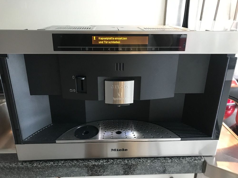 Miele CVA 3660 Einbau-Kaffeemaschine (Defekt) in Zürich für CHF 150 ...