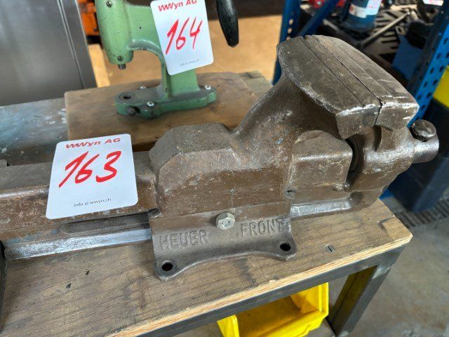 Heuer Schraubstock (Lot 163) Standort 4714 Aedermannsdorf (Gebraucht) in Bäriswil für CHF 130 ...