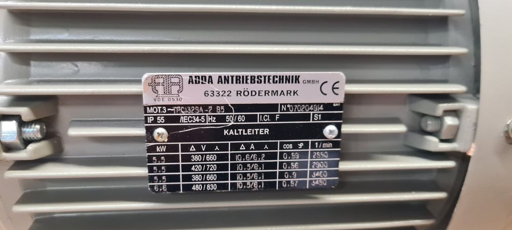 Drehstrom Asynchron Elektro Motor 5.5kW 2890 1/min B14 BG132 | Kaufen auf Ricardo