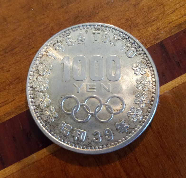 1000 Yen Silbermünze, Tokio 1964, Olympia (Gebraucht) in Muttenz für CHF 21 – mit Lieferung auf ...