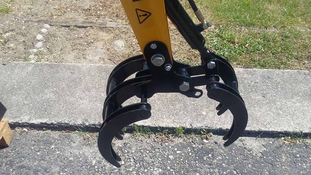 Bagger mit Greifer / Holzgreifer Kinderbagger mit Holzzange (Neu ...