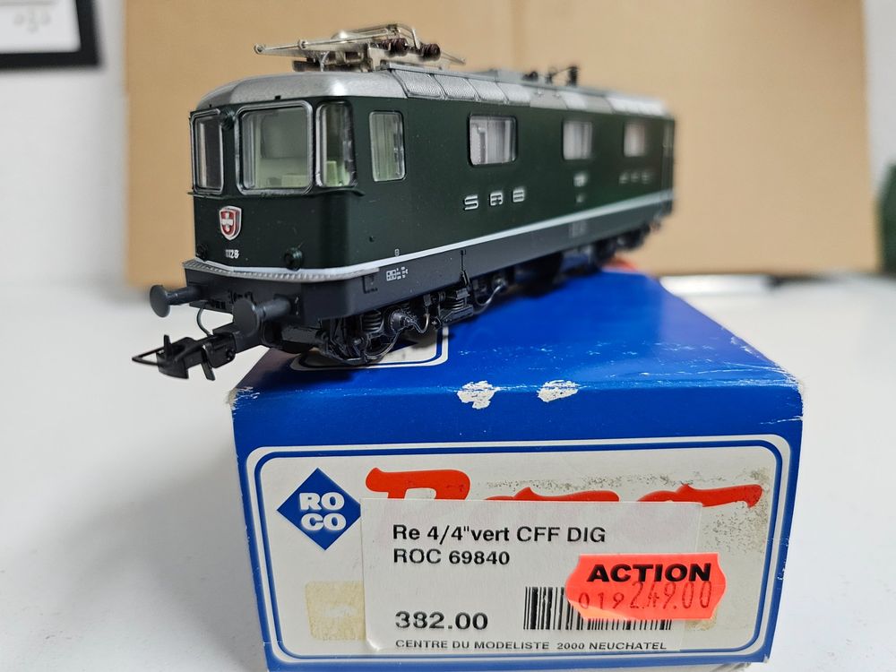 ROCO 69840 lok Re 4/4 CFF 11128 DIGITAL dès1.-fr | Kaufen auf Ricardo