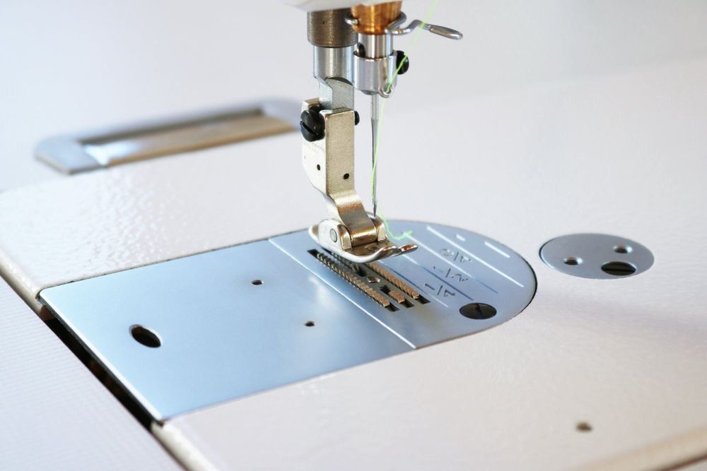 JACK F4 Industrienähmaschine / Ausstellungsmaschine (Neu (gemäss Beschreibung)) in Rehetobel für ...