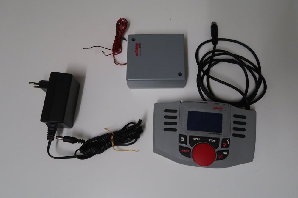 Märklin Mobile Station + Anschlussbox + Schaltnetzteil (Gebraucht) in ...