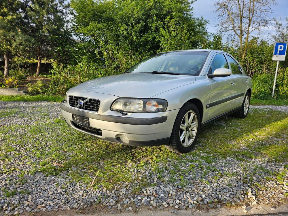 Volvo S60 2.5 T (Gebraucht) in St. Gallen für CHF 1376 – nur Abholung ...