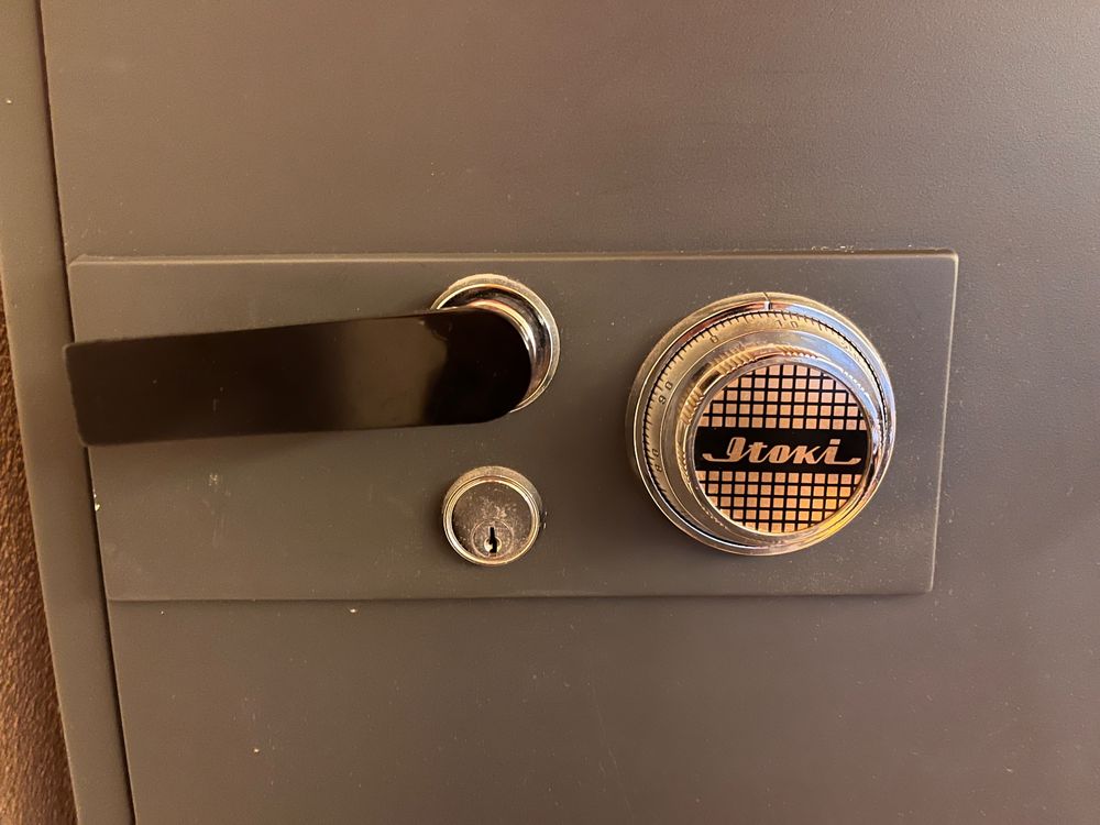 Tresor Minibar Itoki Gold Safe Strong (Gebraucht) in Därligen für CHF ...
