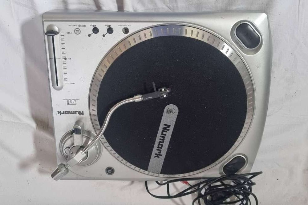 platine dj Platine DJ numark tti usb selon photo en etat | Kaufen auf Ricardo