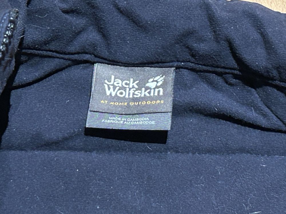 Jack Wolfskin Kinder Winterjacke, Grösse 104, Top Zustand! (Gebraucht ...