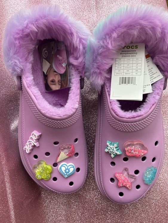 Aespa Crocs exklusive K-Pop collab neu Gr. 44 | Acheter sur Ricardo Aespa Crocs exklusive K-Pop collab neu Gr. 44 | Acheter sur Ricardo