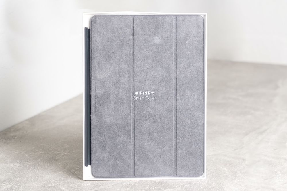 iPad Pro Smart Cover (Neu und originalverpackt) in Zufikon für CHF 7 ...