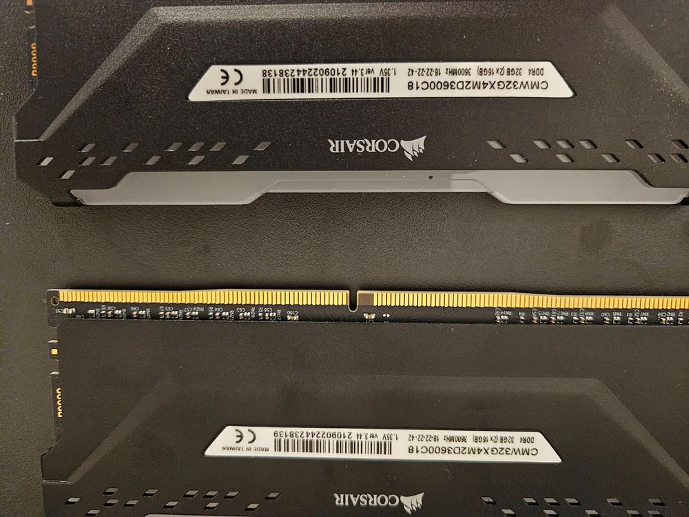 Corsair Vengeance RGB Pro 2 x 16GB, 3600 MHz, RAM DDR4, DIMM (D ...