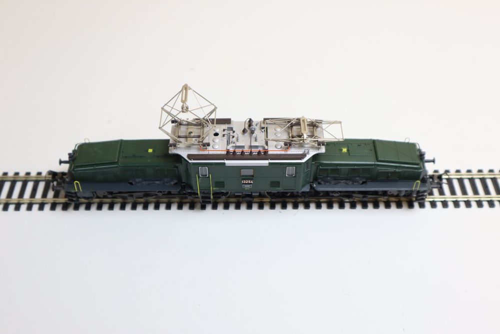 ROCO SBB Krokodil Ce 6/8 E-Lok "grün" - 13254 (Gebraucht) in Winterthur für CHF 99 – mit ...