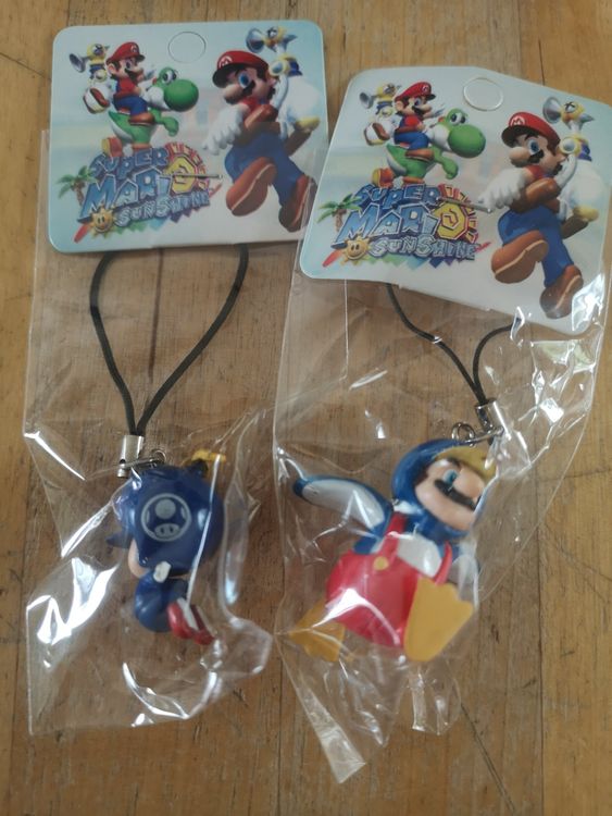 2 Stk Schlüsselanhänger Super Mario Toas Pinguin | Kaufen auf Ricardo