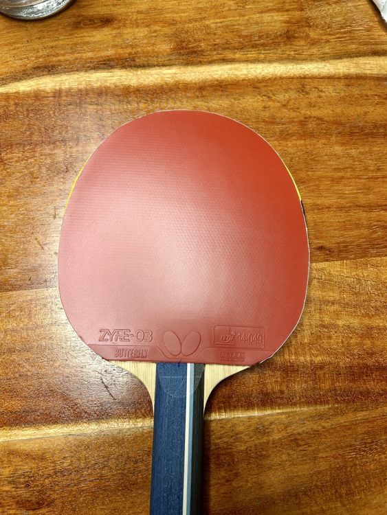 Butterfly ZYRE-03, 2.5mm Belag- Top Zustand! (Neu (gemäss Beschreibung)) in Emmenbrücke für CHF ...