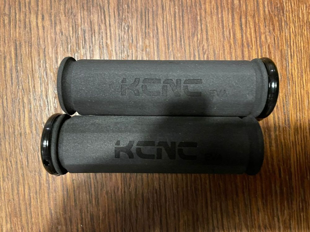 KCNC Griffe EVA Lock-On Grip schwarz | Kaufen auf Ricardo
