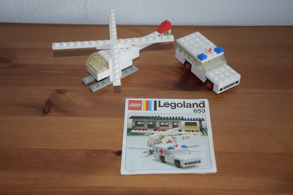 Lego Vintage 653 Ambulance and Helicopter (Jahr 1973) | Kaufen auf Ricardo