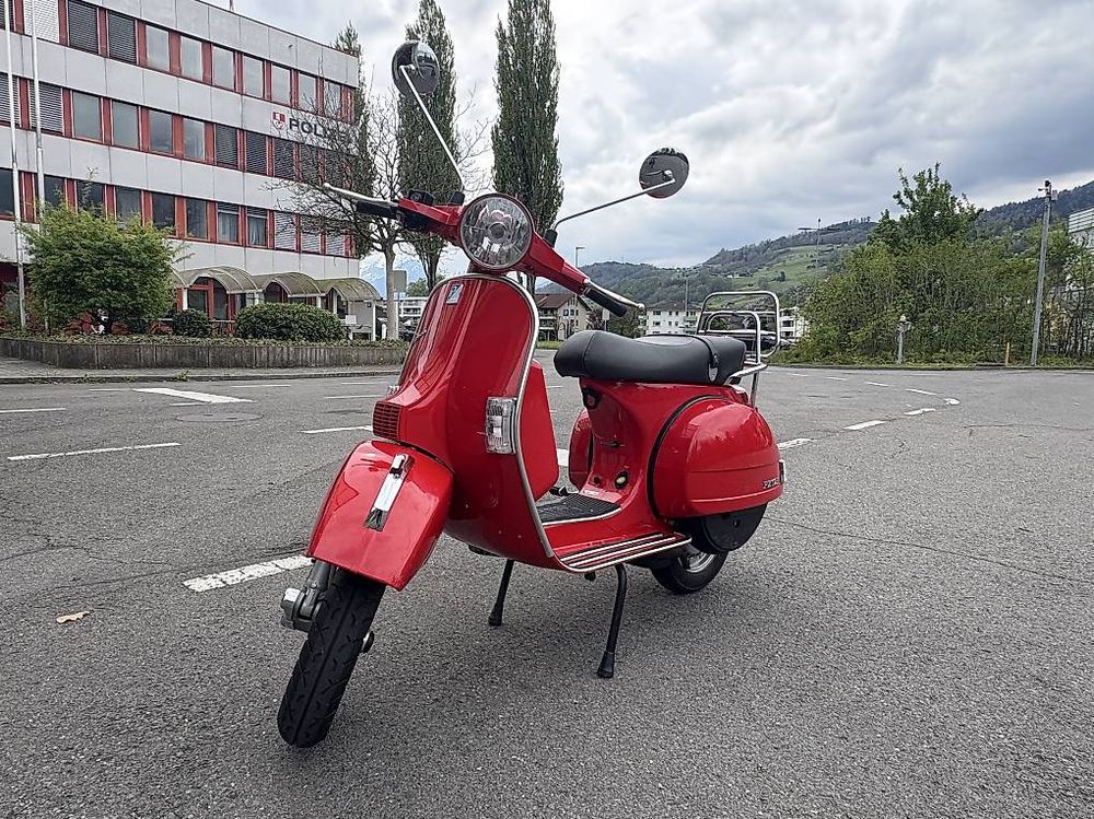 PIAGGIO Vespa PX 125 (Gebraucht) in Alpnach Dorf für CHF 4300 – nur Abholung auf Ricardo kaufen
