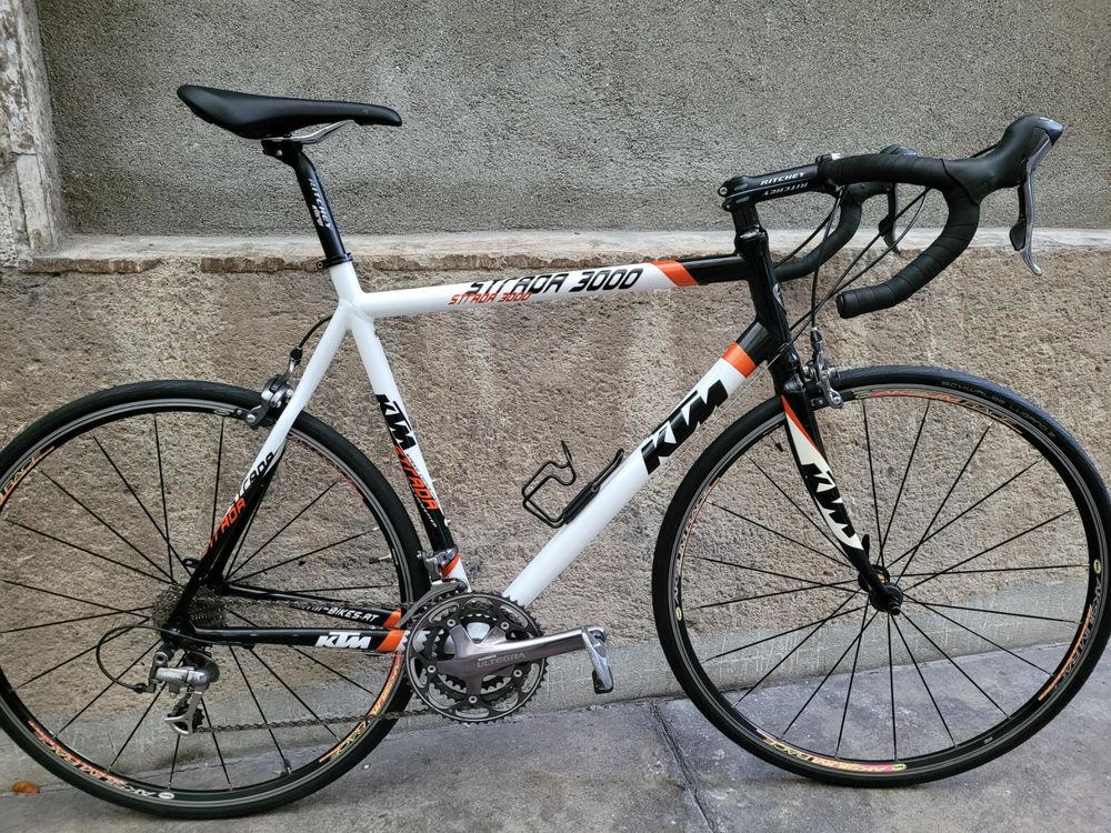 Ktm course Strada 3000 (Gebraucht) in Montreux für CHF 690 – mit ...