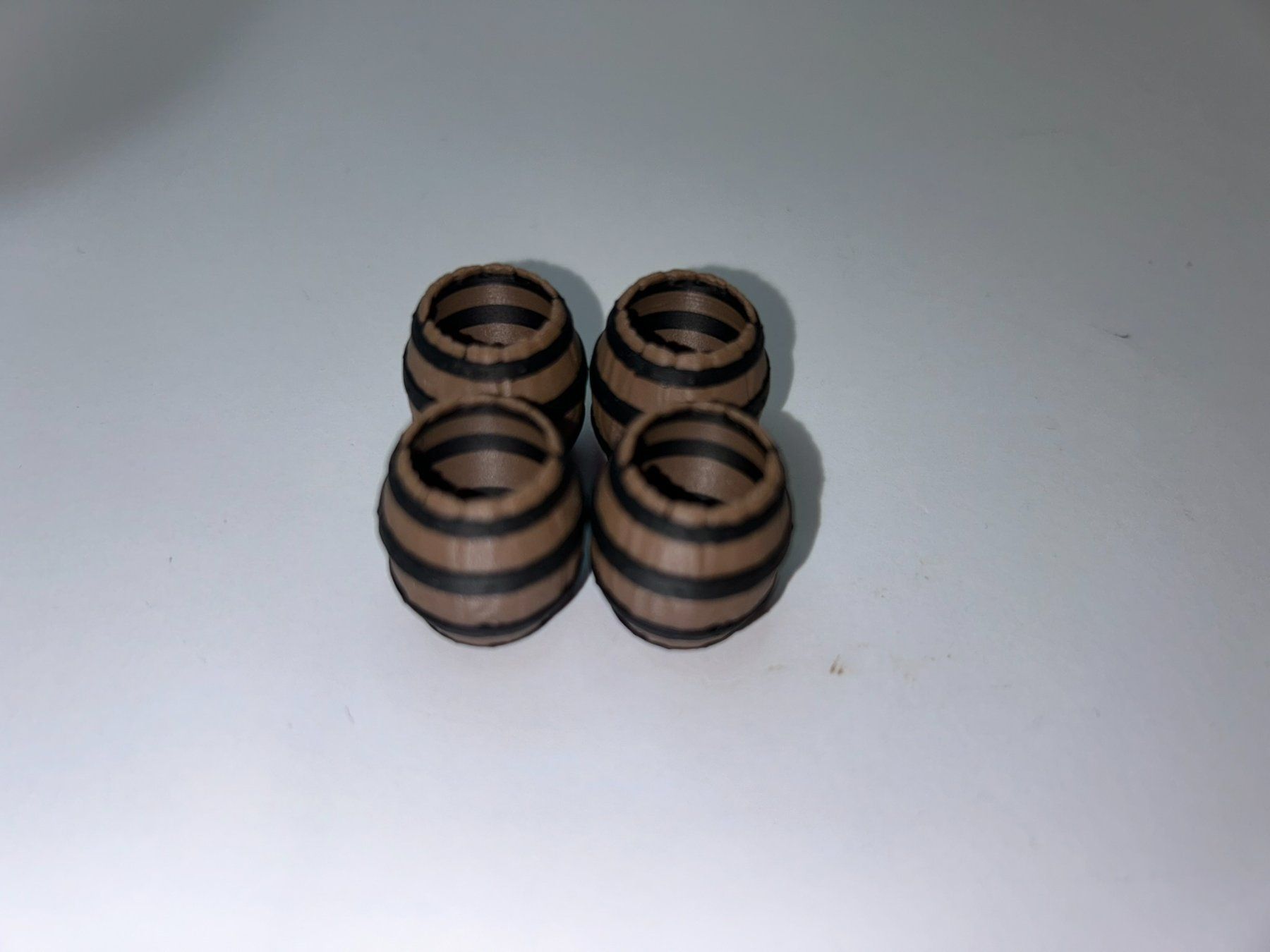 Weinfass 4 Stück ( Spur G , LGB, Piko, usw. ) (Neu (gemäss Beschreibung ...