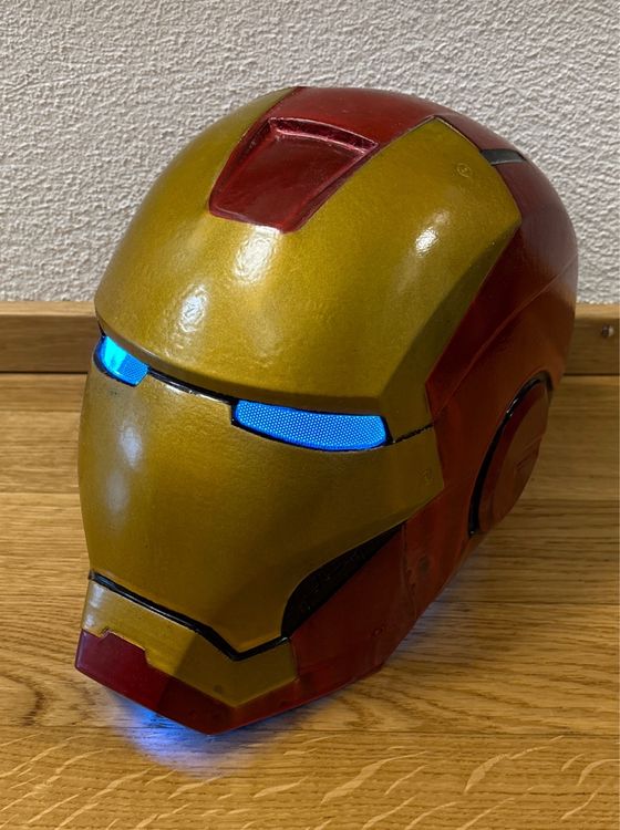 Ironman Helm mit LED Beleuchtung (Neu (gemäss Beschreibung)) in Uetikon ...