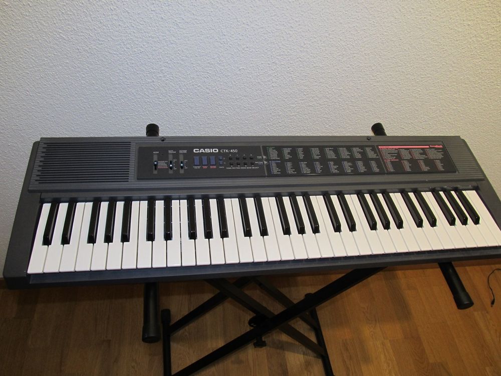 Casio Keyboard CTK-450 in OVP mit Ständer und Büchlein (Gebraucht) in ...