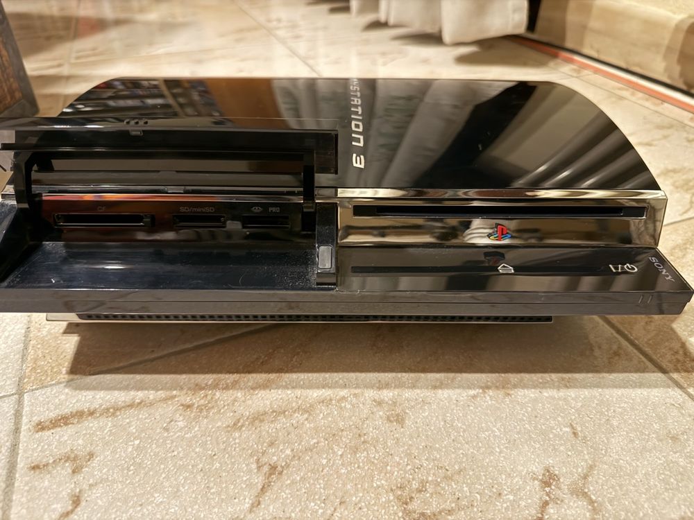 Sony Playstation 3 (PS3) - PSX PS2 compatible Retro Gaming! (Gebraucht ...