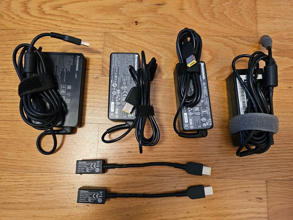 Original Lenovo Ladekabel/Netzteil Set Stecker eckig u. rund (Gebraucht) in Zürich für CHF 56 ...