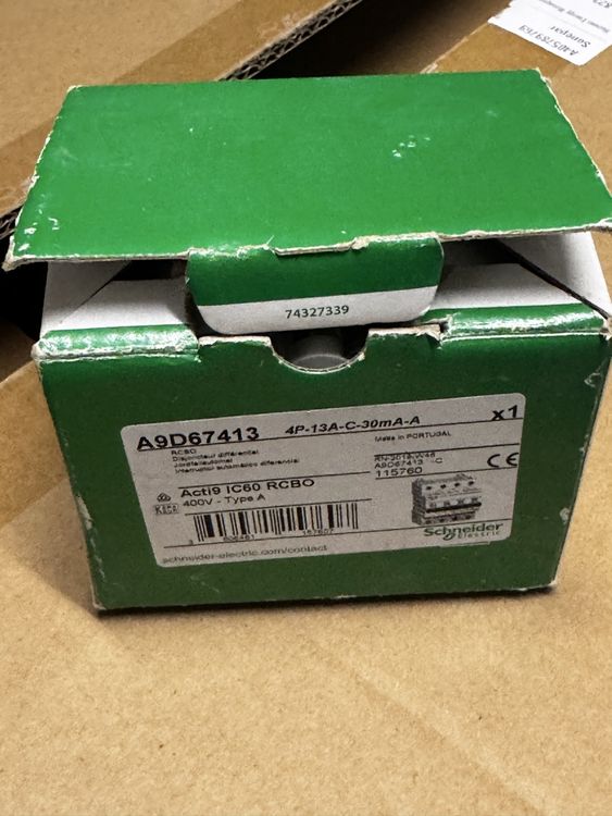 Schneider Electric Acti9 IC60 RCBO 4P-13A-C-30mA-A X1 (Neu und ...