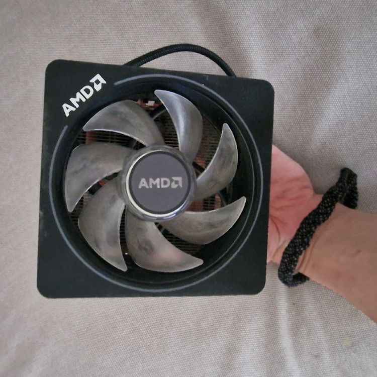 AMD Wraith Prism LED RGB | Kaufen auf Ricardo