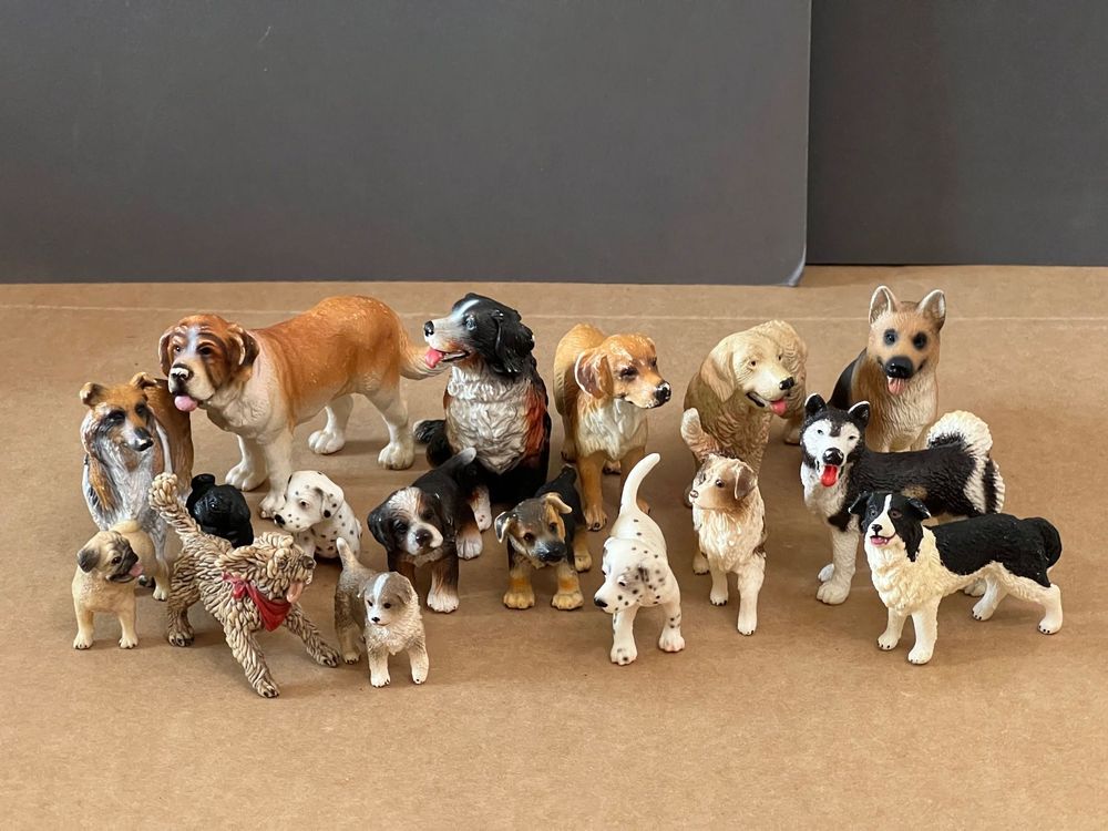 18 Schleich Hunde Hund (Gebraucht) in Ennetbaden für CHF 60 – mit Lieferung auf Ricardo kaufen