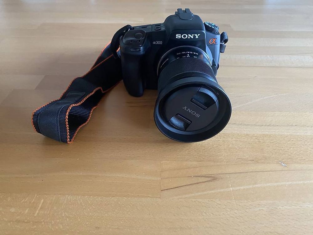 Sony Alpha 300 Spiegelreflexkamera (Gebraucht) in Erlenbach ZH für CHF ...