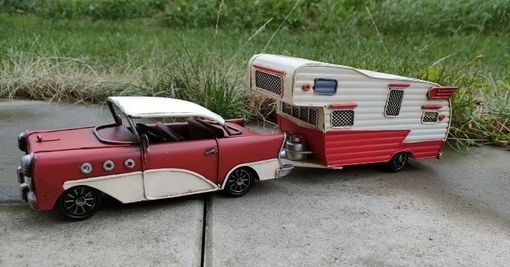 USA Car aus Blech mit Wohnwagen (Neu und originalverpackt) in ...