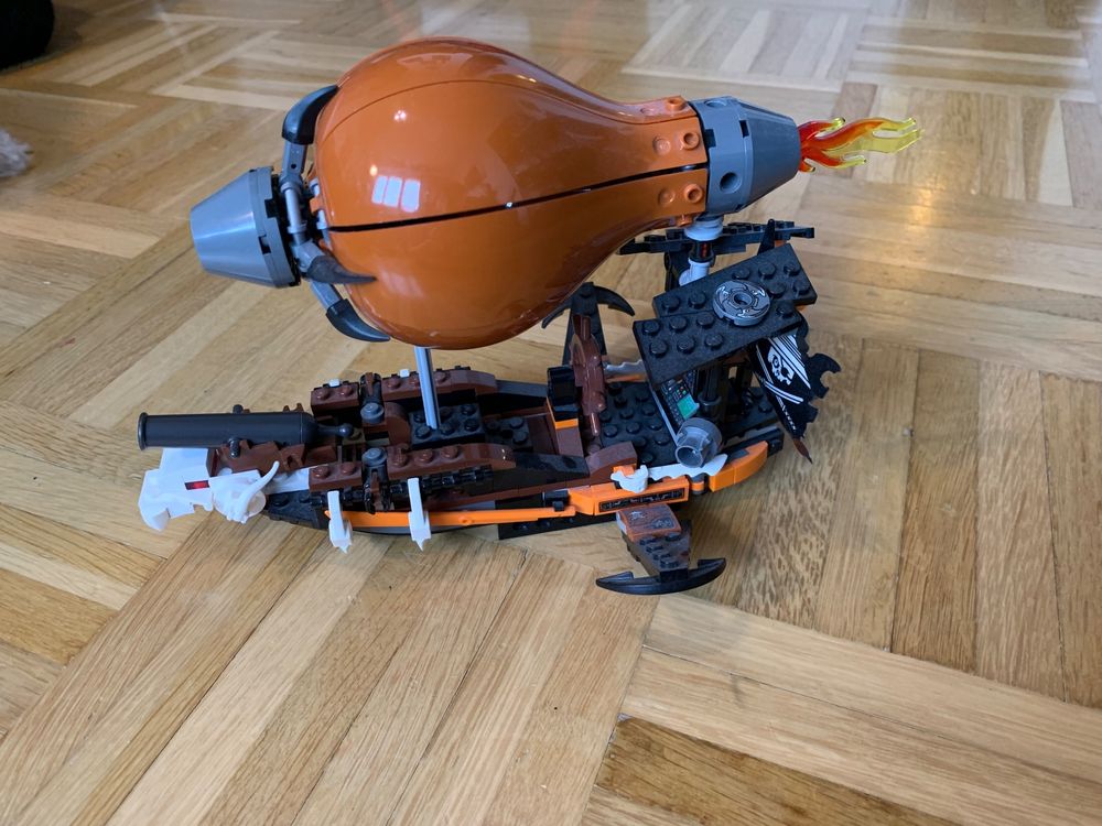Lego Ninjago Kommando-Zeppelin/ 70603 (Gebraucht) in Adliswil für CHF ...