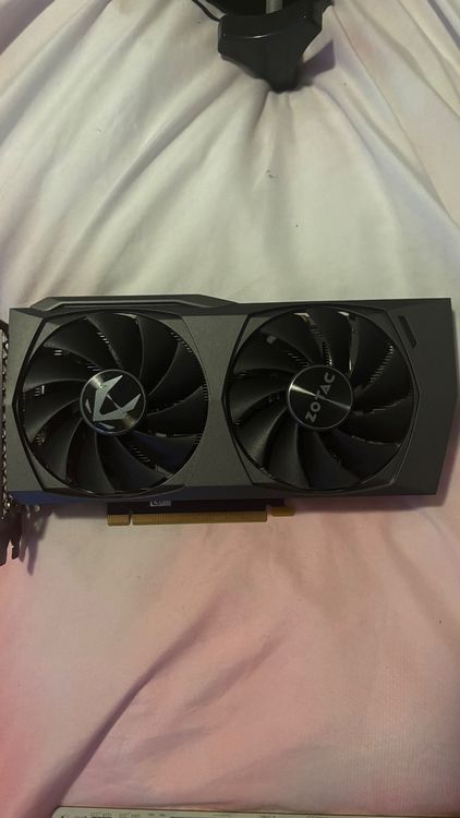 Zotac GeForce RTX 3050 Twin Edge Top! (Gebraucht) in Unterägeri für CHF ...