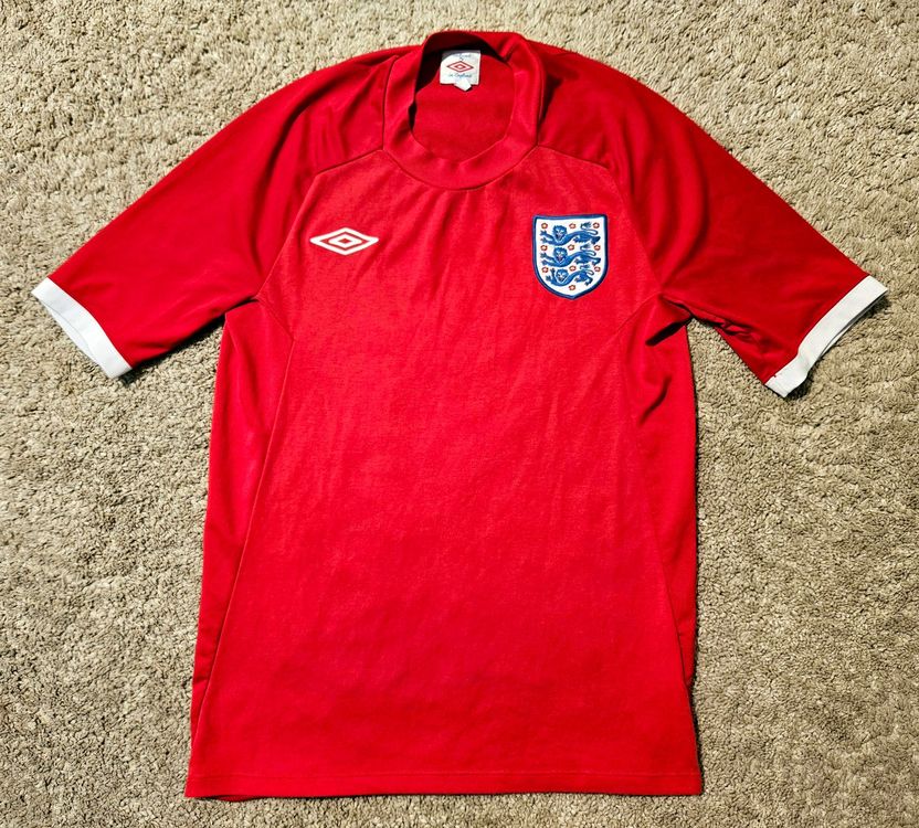 Trikot England Umbro Grösse S Three Lions (Gebraucht) in für CHF 14 ...