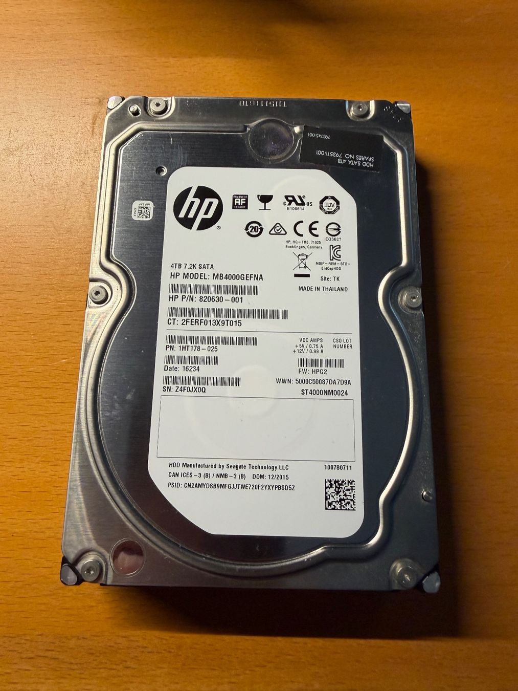 HP 4TB Enterprise SATA Festplatte, 7200rpm, Top Zustand (Gebraucht) in ...