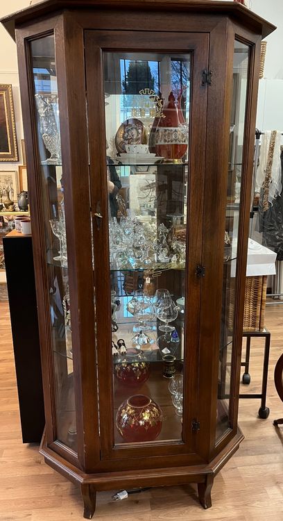 Antike Vitrine - verspiegelt (Gebraucht) in Stetten AG für CHF 150 – nur Abholung auf Ricardo kaufen