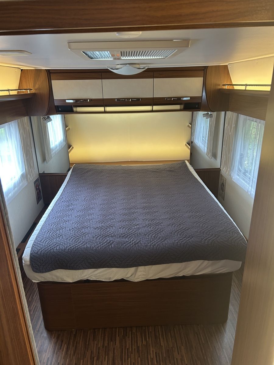 Wohnwagen Caravan Hymer Eriba Nova-S 670 DB (Gebraucht) in Brislach für CHF 22500 – nur Abholung ...