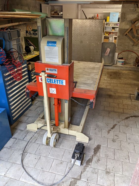 Celette ECO2000 pneumatische Hebebühne / Richtbank? mitRampe | Kaufen ...