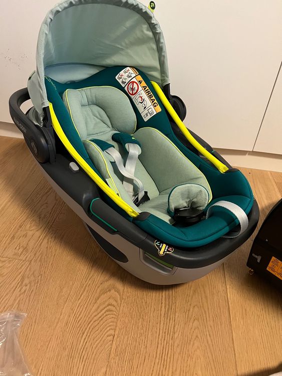 Maxi Cosi Coral Kindersitz inkl. Family Fix 3 | Kaufen auf Ricardo