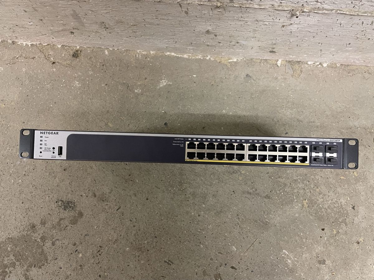 Netgear ProSafe Switch GS728TP 28 PoE+ Ports and 4 SFP Ports (Gebraucht ...