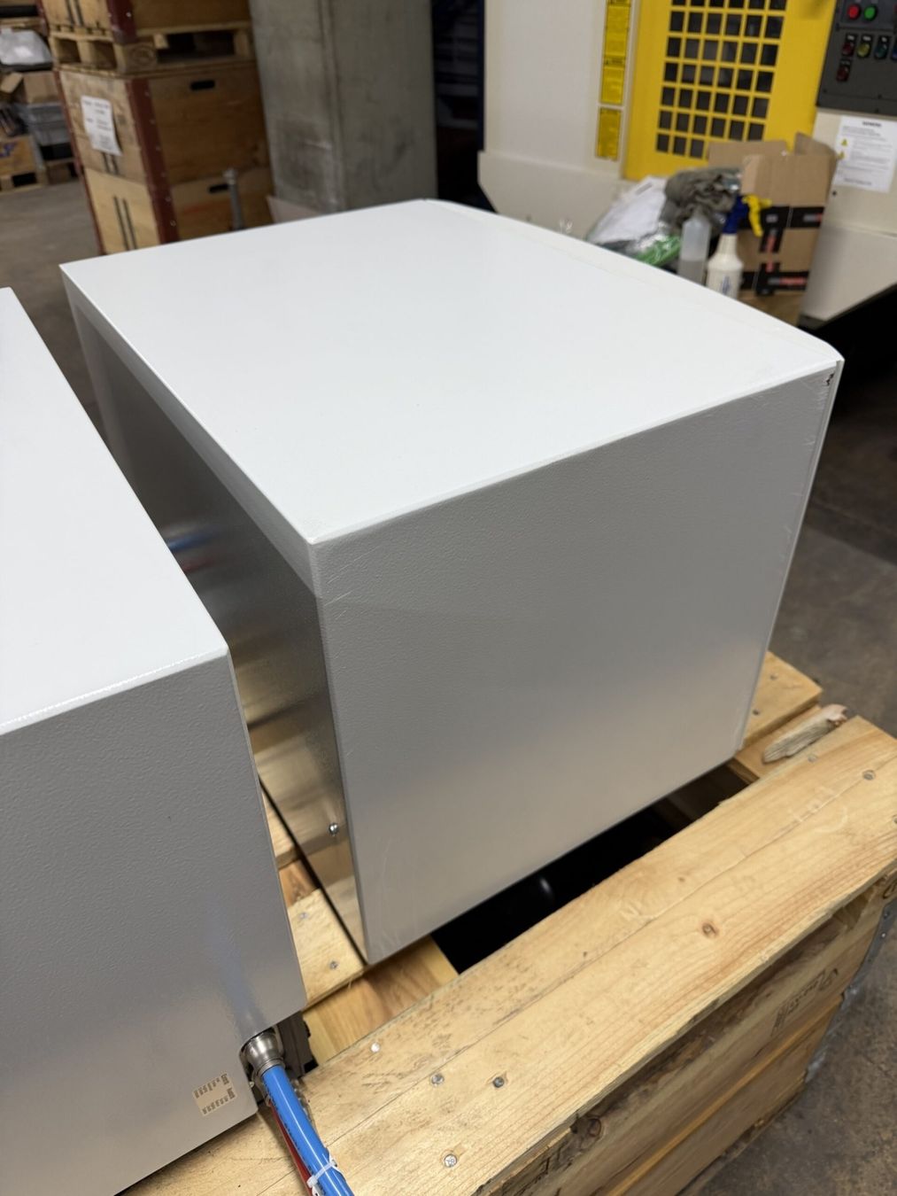 Luft Wasser Wärmetauscher Rittal SK 3210 (Gebraucht) in Zuchwil für CHF ...