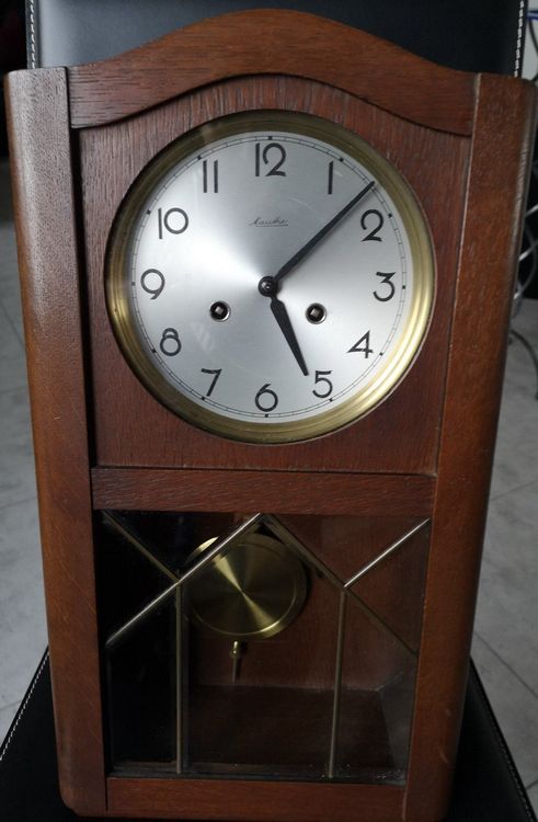 Mauthe Wanduhr aus Holz, über 100 Jahre alt | Kaufen auf Ricardo