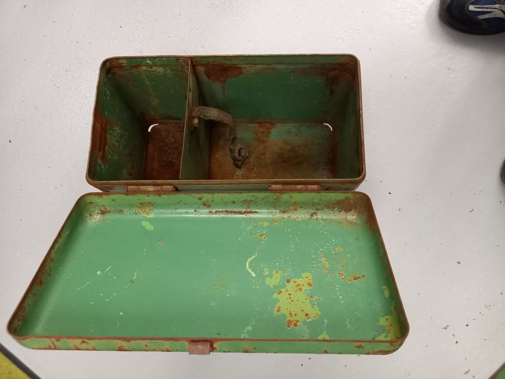 Bührer Spezial UO4 Batteriekiste mit Träger (Gebraucht) in Muri AG für ...