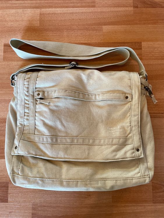 Umhängetasche Daniel Ray (Gebraucht) in St.Gallen für CHF 19.5 – mit ...