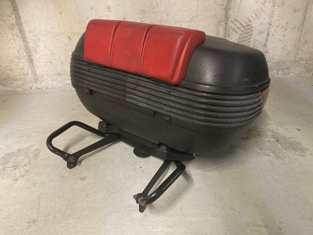 Givi Maxia 58 Lt + BMW R1200 GS Topcase Halterung (Gebraucht) in Melano für CHF 30 – nur ...